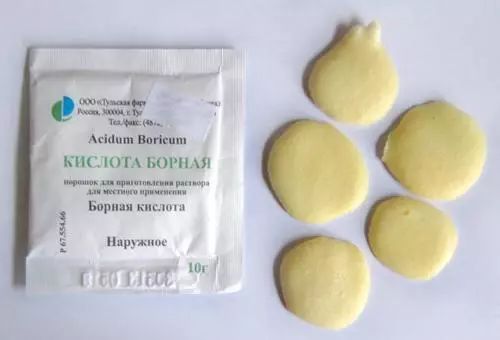 How to use boric acid to facilitate the state when otitis and other diseases of the ears?